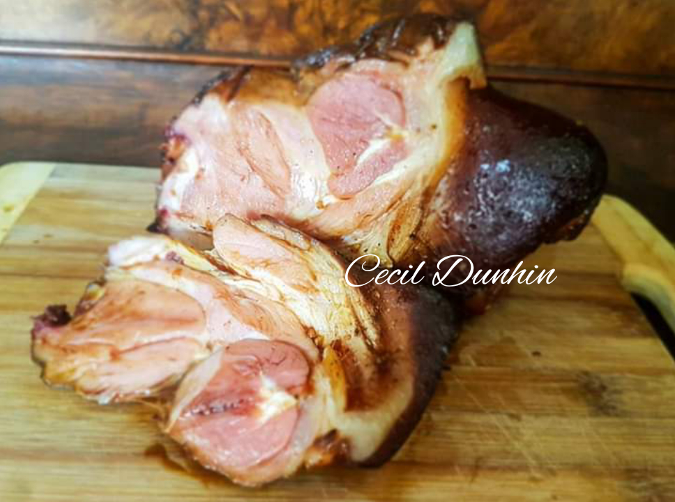 CECIL SE GEROOKTE "EISBEIN" - Your Recipe Blog