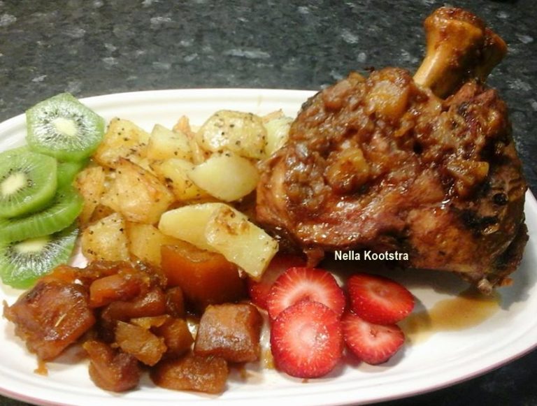 SOETSUUR VARKBREDIE - Your Recipe Blog