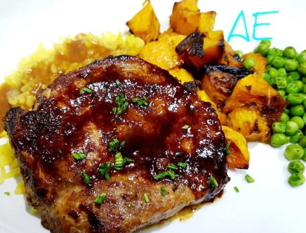 ELIZE’S SUCCULENT OVEN-BAKED PORK CHOPS - Your Recipe Blog