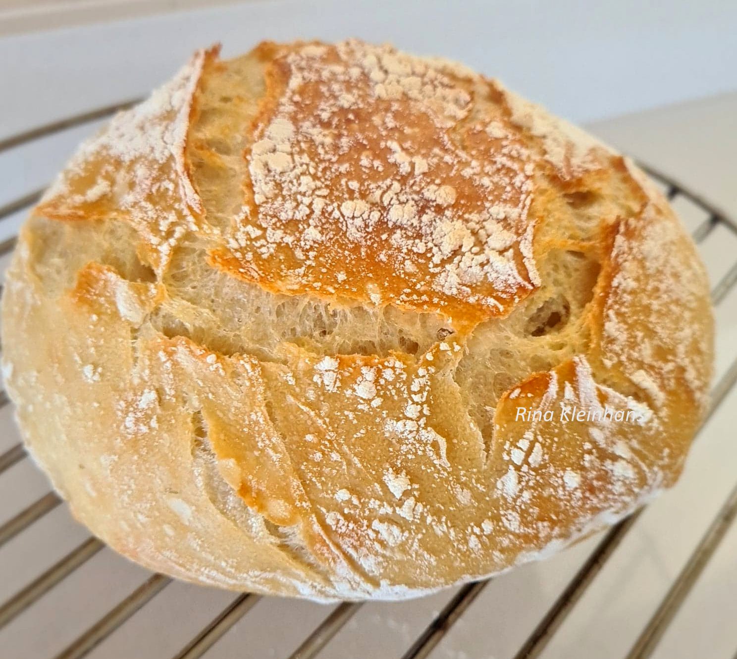 MAKLIKE AMBAGSBROOD – EASY ARTISAN BREAD - Your Recipe Blog