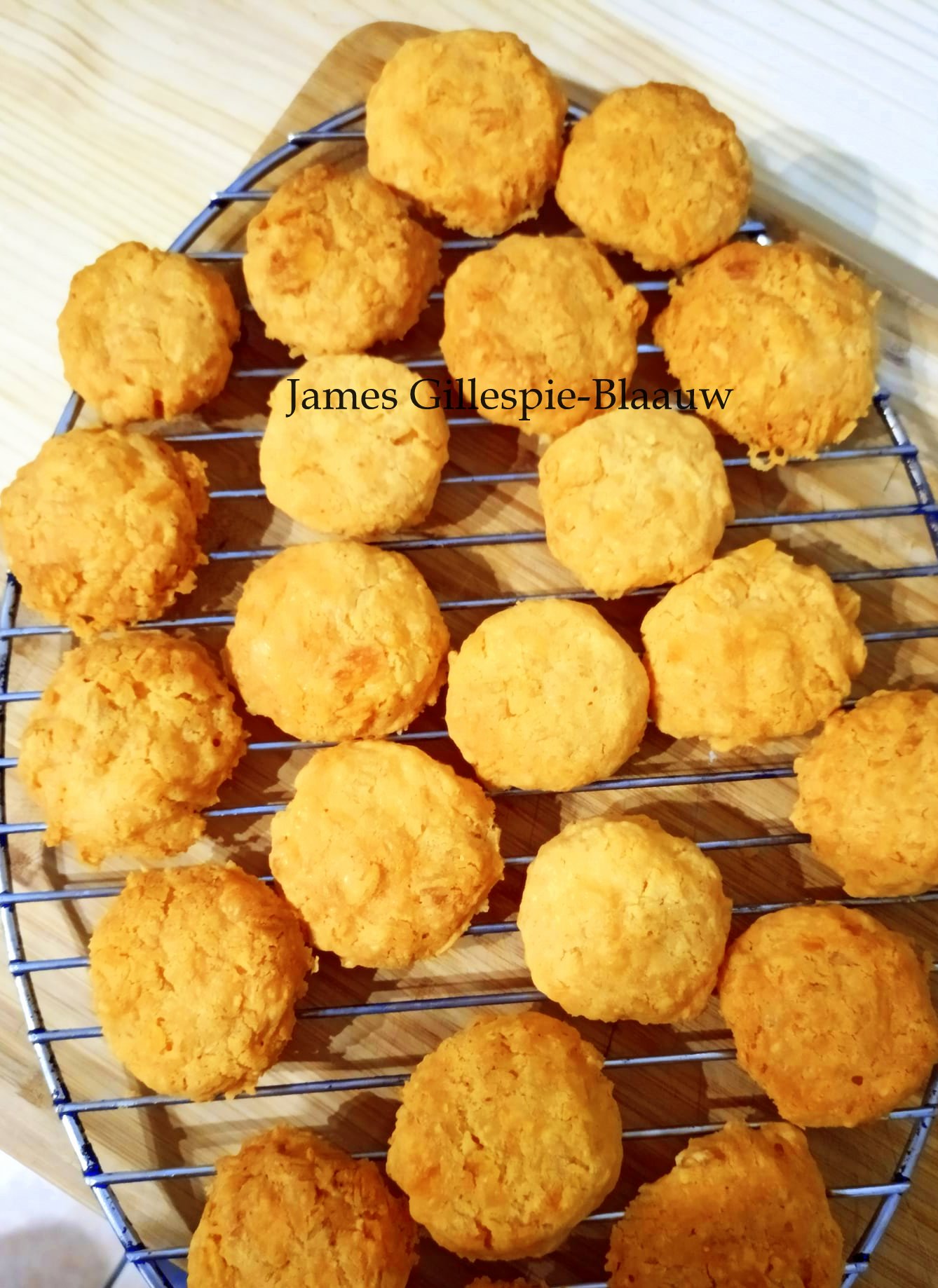 KAAS-EN UIESKYFIE KOEKIES - Your Recipe Blog