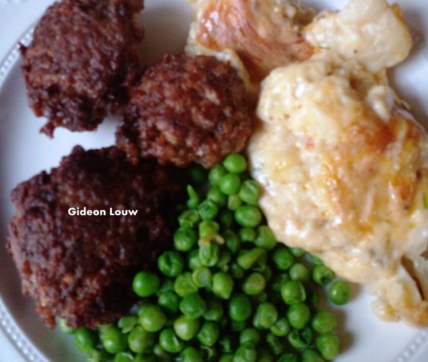 VROULIEF SE FRIKKADELLE - Your Recipe Blog
